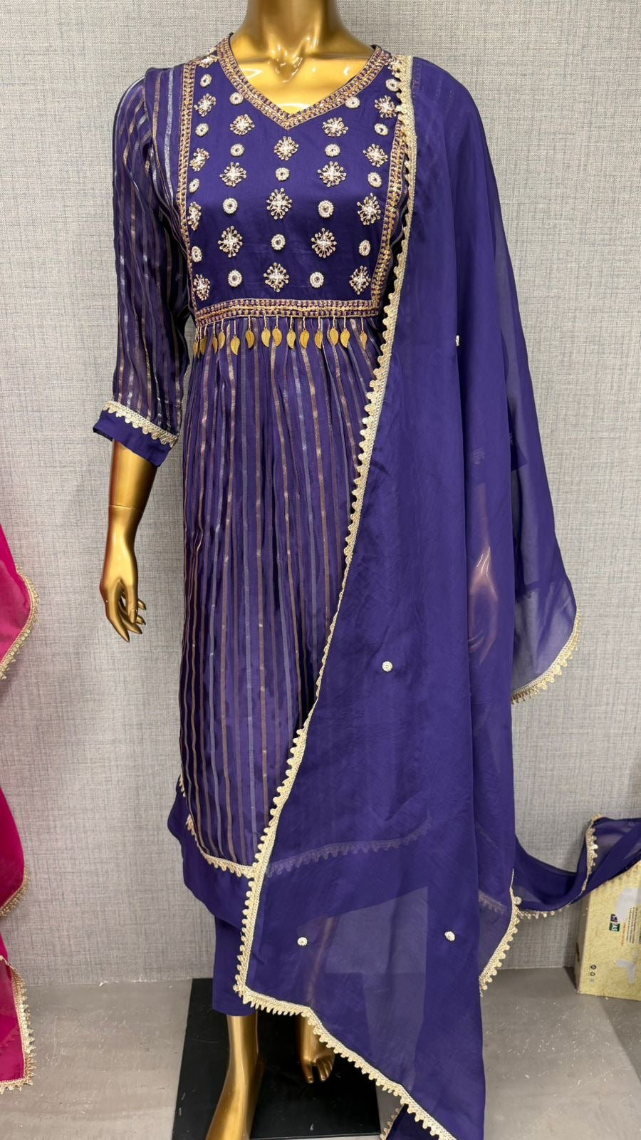 Crepe silk hand work suit with organza dup – SHRIEES FASSHIONS